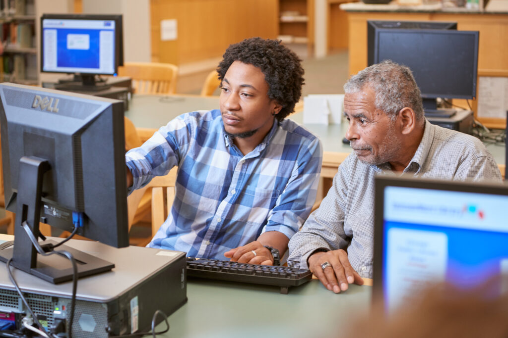 Bridging the Digital Divide at Chicago Public Library - Chicago Public ...